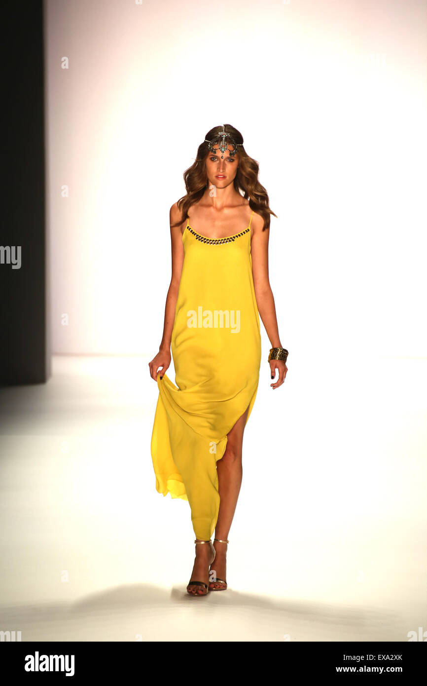 Model presenting the Dimitri creations at Mercedes-Benz Spring/Summer ...