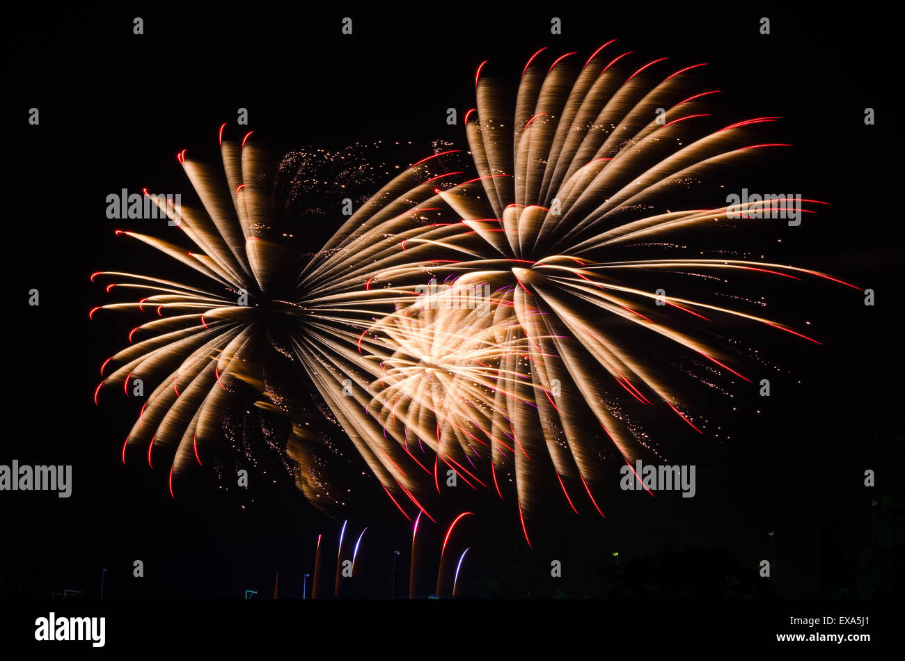 Brilliant fireworks hi-res stock photography and images - Alamy