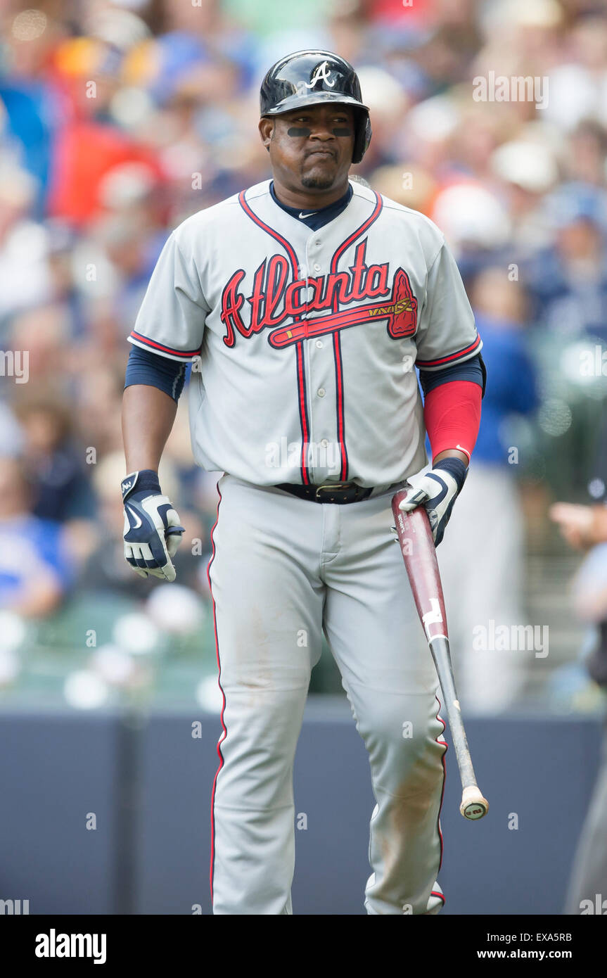 Milwaukee, WI, USA. 8th July, 2015. Atlanta Braves third baseman Juan ...