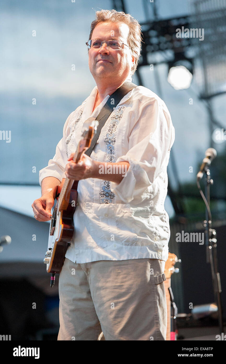 Jul 04, 2015 - Raleigh, North Carolina; USA - Singer/Guitarist GORDON ...