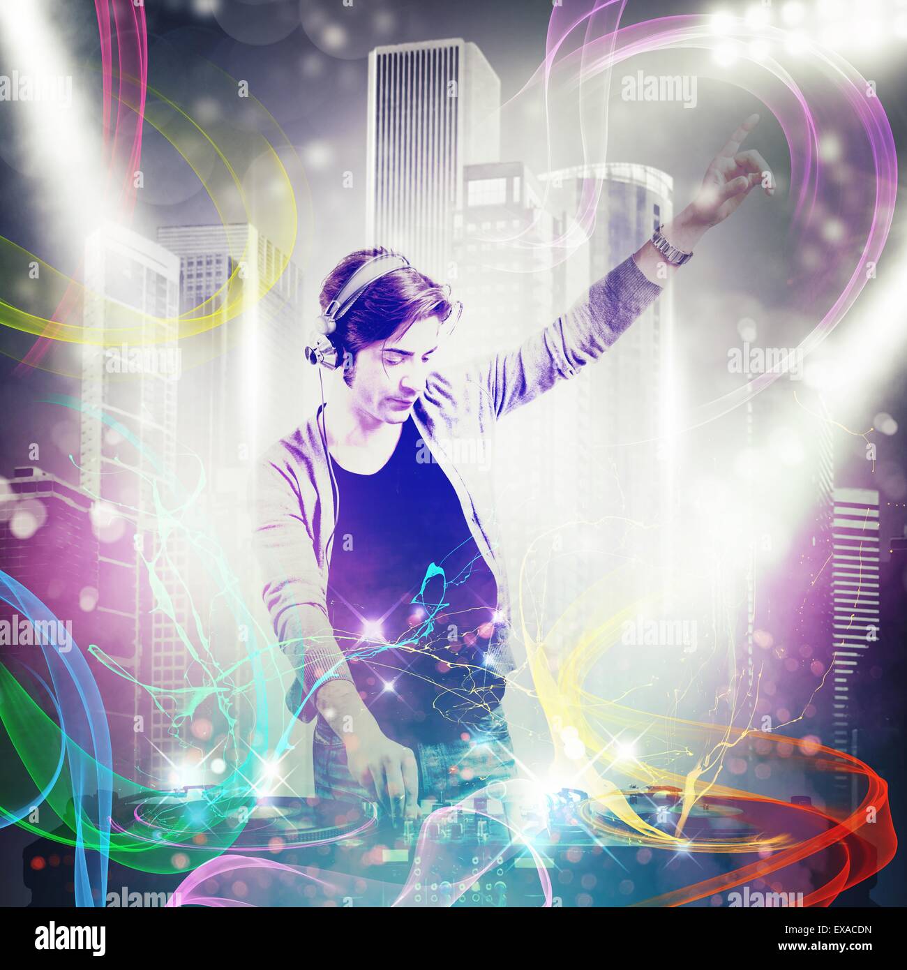 Neon music notes hi-res stock photography and images - Alamy