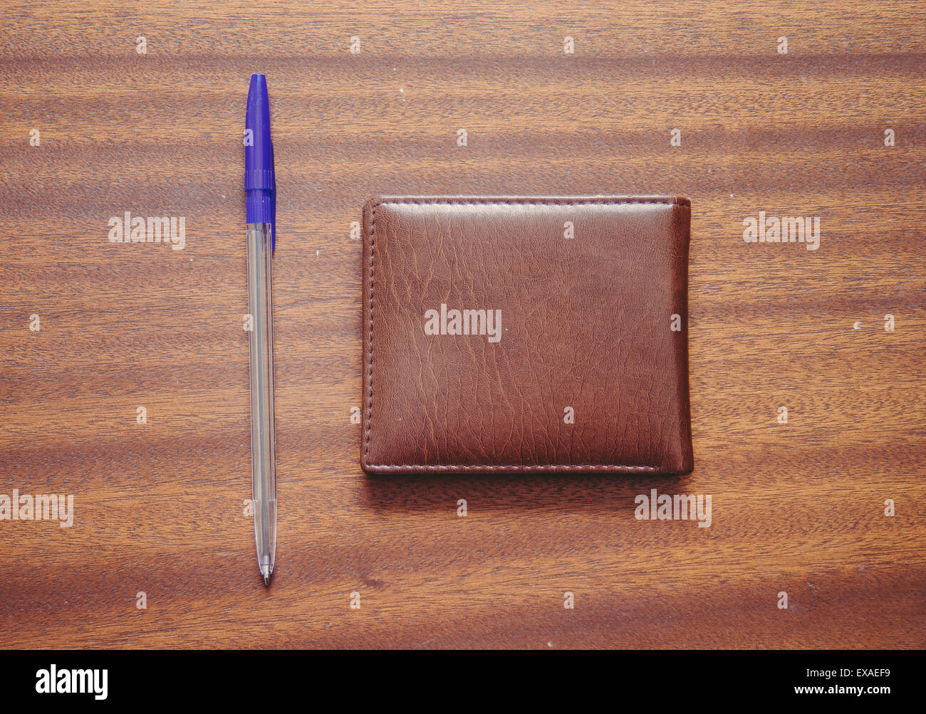Note pad pen vintage hi-res stock photography and images - Alamy