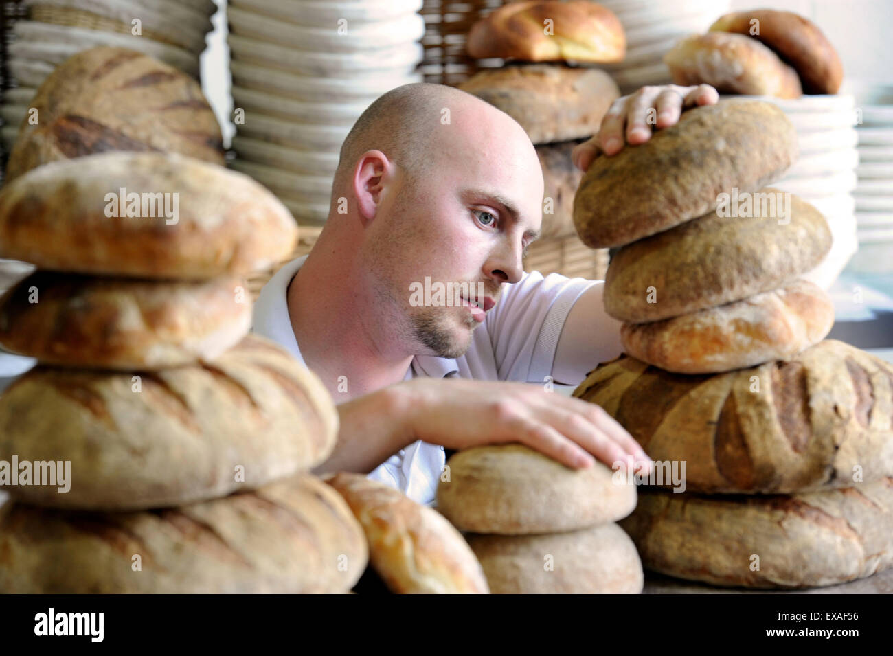 The artisan baker Alex Gooch at his in Hay-on-Wye, Herefordshire UK ...