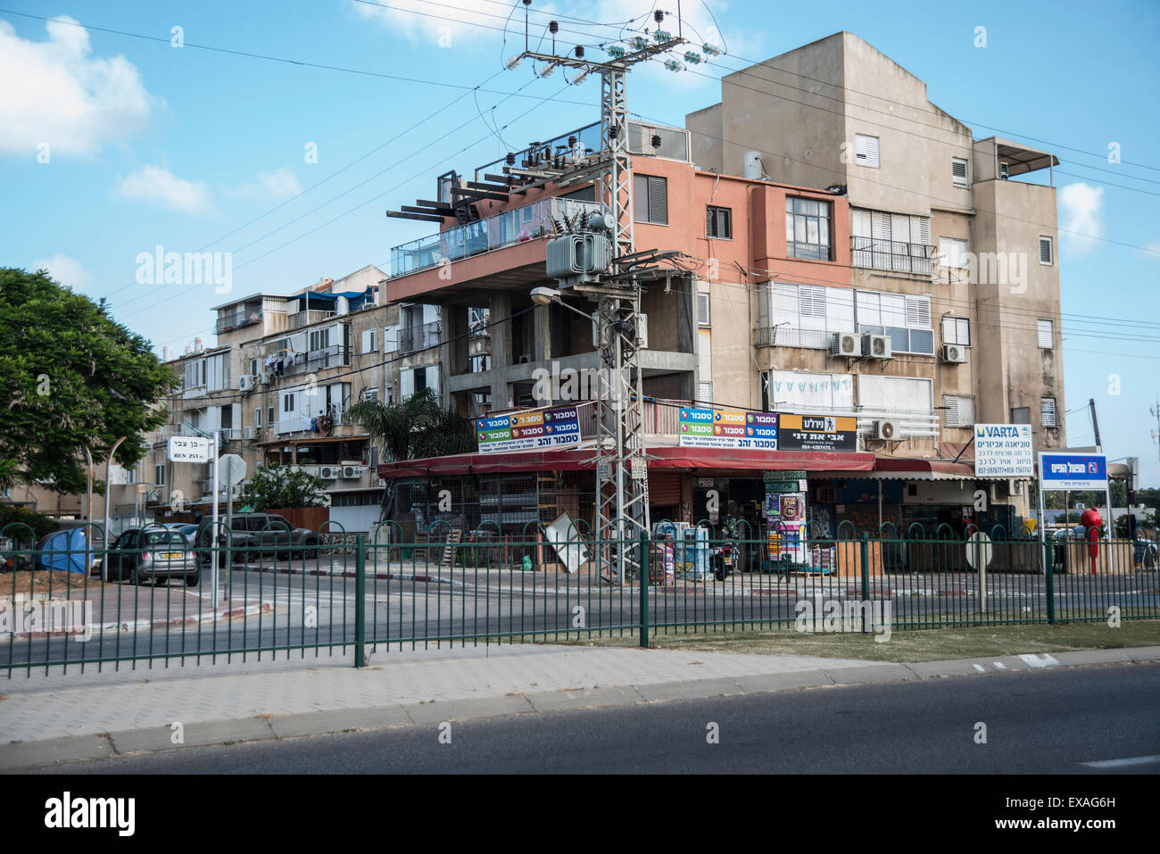 Nethanya Israel,uncontrolled building additions ,Tobruk neighberhood ...