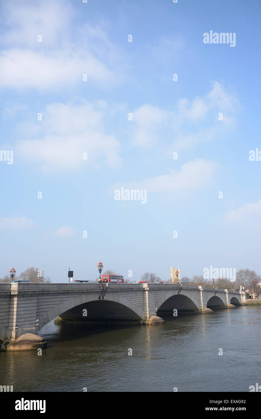 Putney bridge hi-res stock photography and images - Alamy