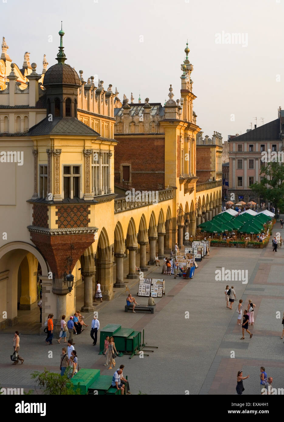 Krakow square buildings hi-res stock photography and images - Alamy