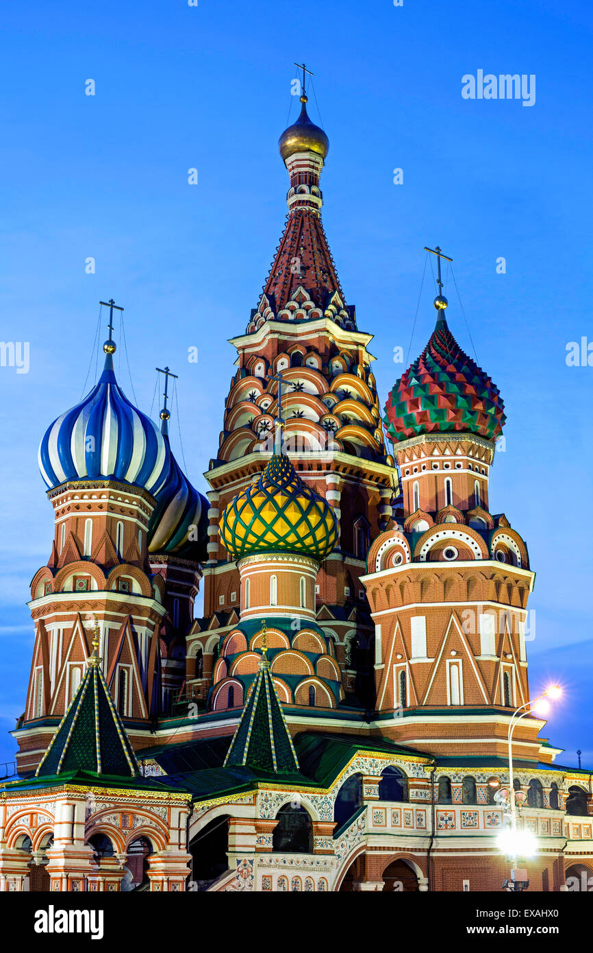 St basils cathedral image hi-res stock photography and images - Alamy