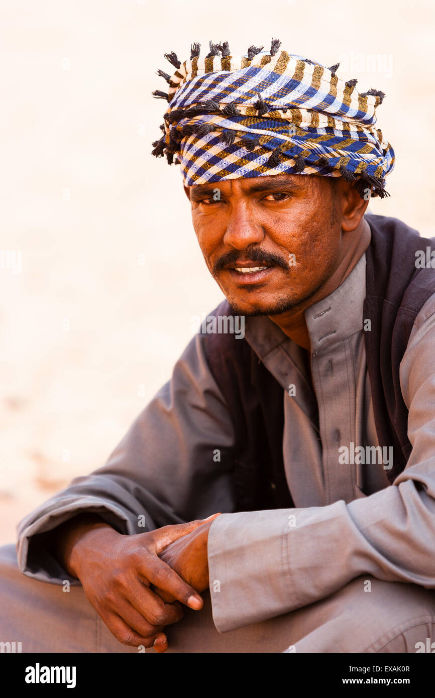 Arab man portrait hi-res stock photography and images - Alamy