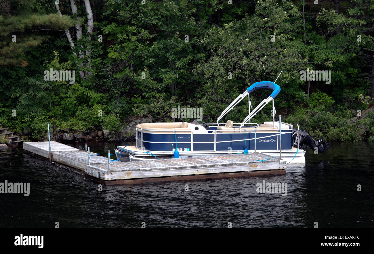 Long dock park new york hi-res stock photography and images - Alamy