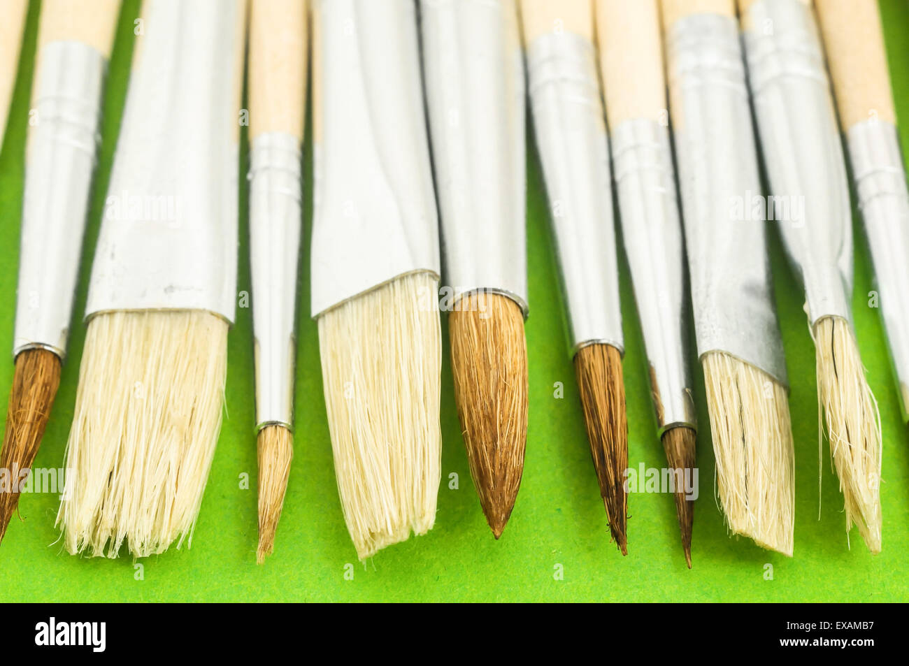 New Wooden Different Paintbrush Texture Stock Photo - Alamy