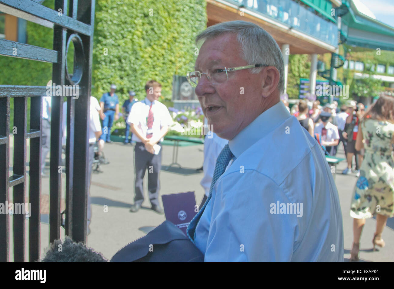 Wimbledon London,UK. 10th July 2015. Former Manchester United manager ...
