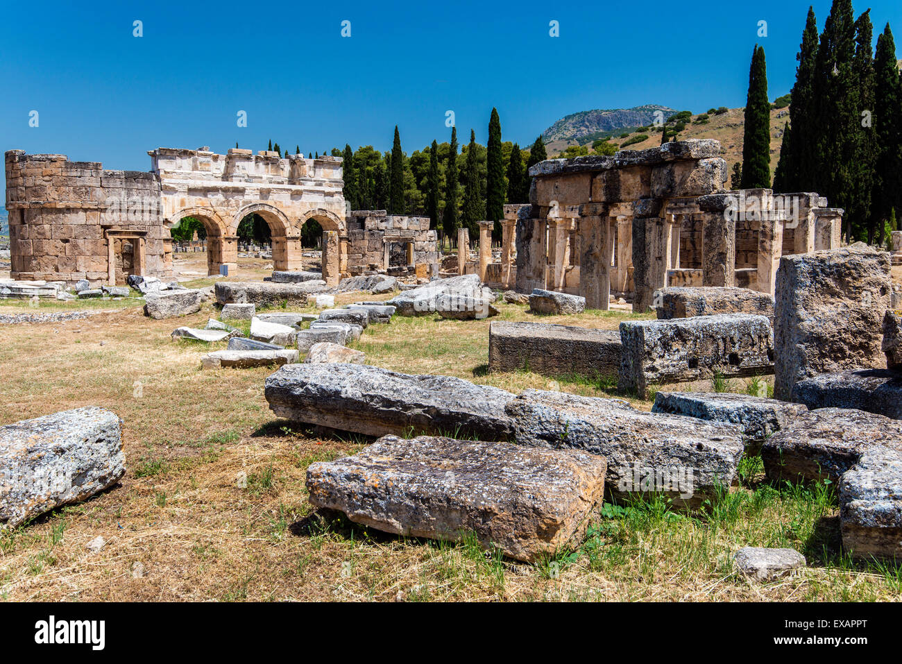 Domitian Gate, Hierapolis, Pamukkale, Turkey Stock Photo - Alamy