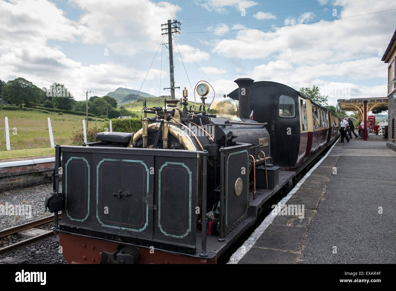 Steam engine at Bala Lake Railway station, Wales Stock Photo - Alamy