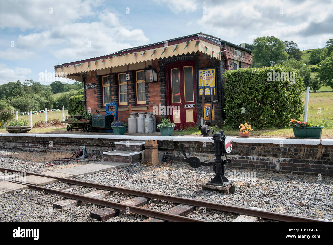 Bala lake railway hi-res stock photography and images - Alamy