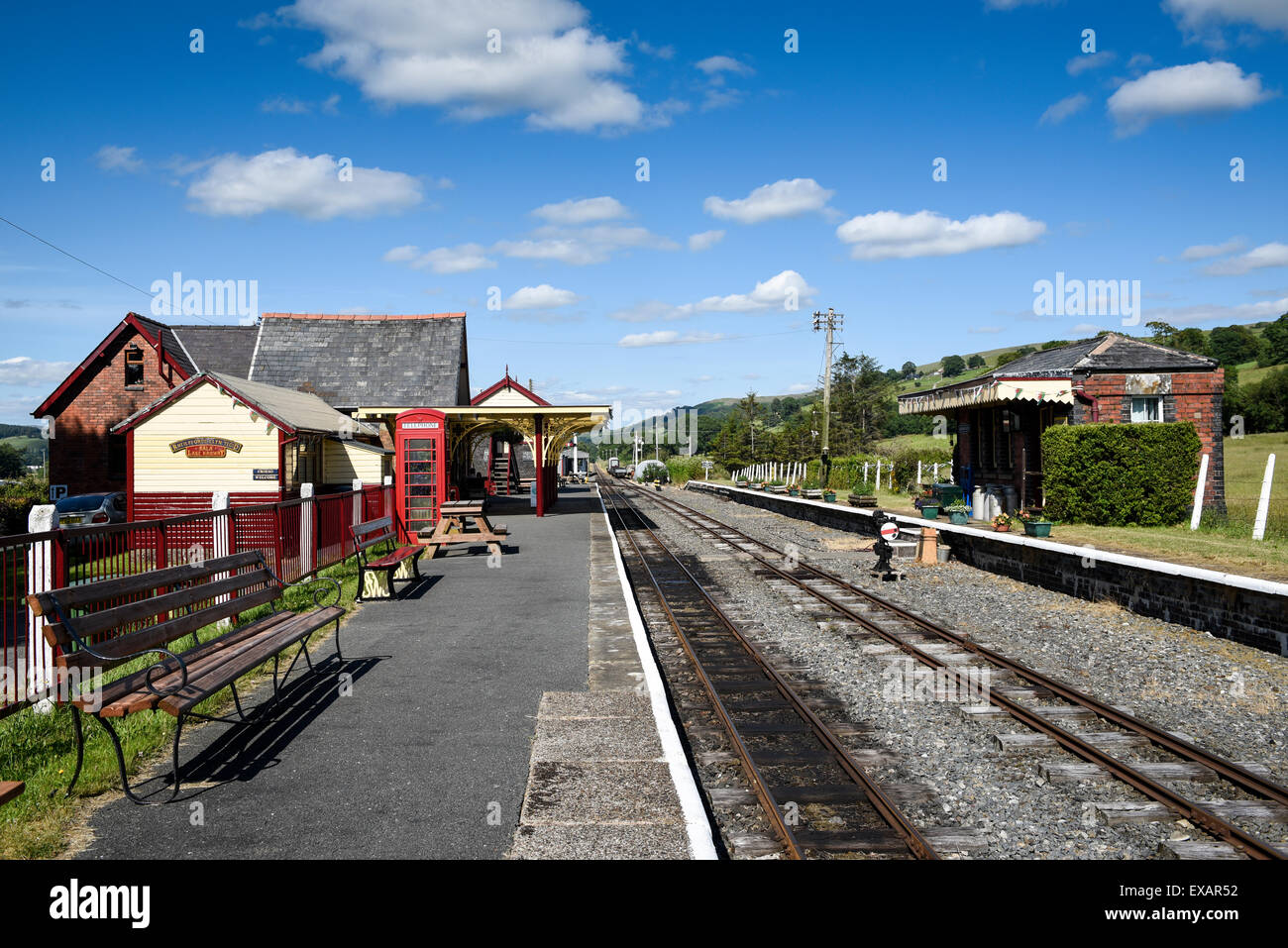 Red Dragon Steam Train High Resolution Stock Photography and Images - Alamy