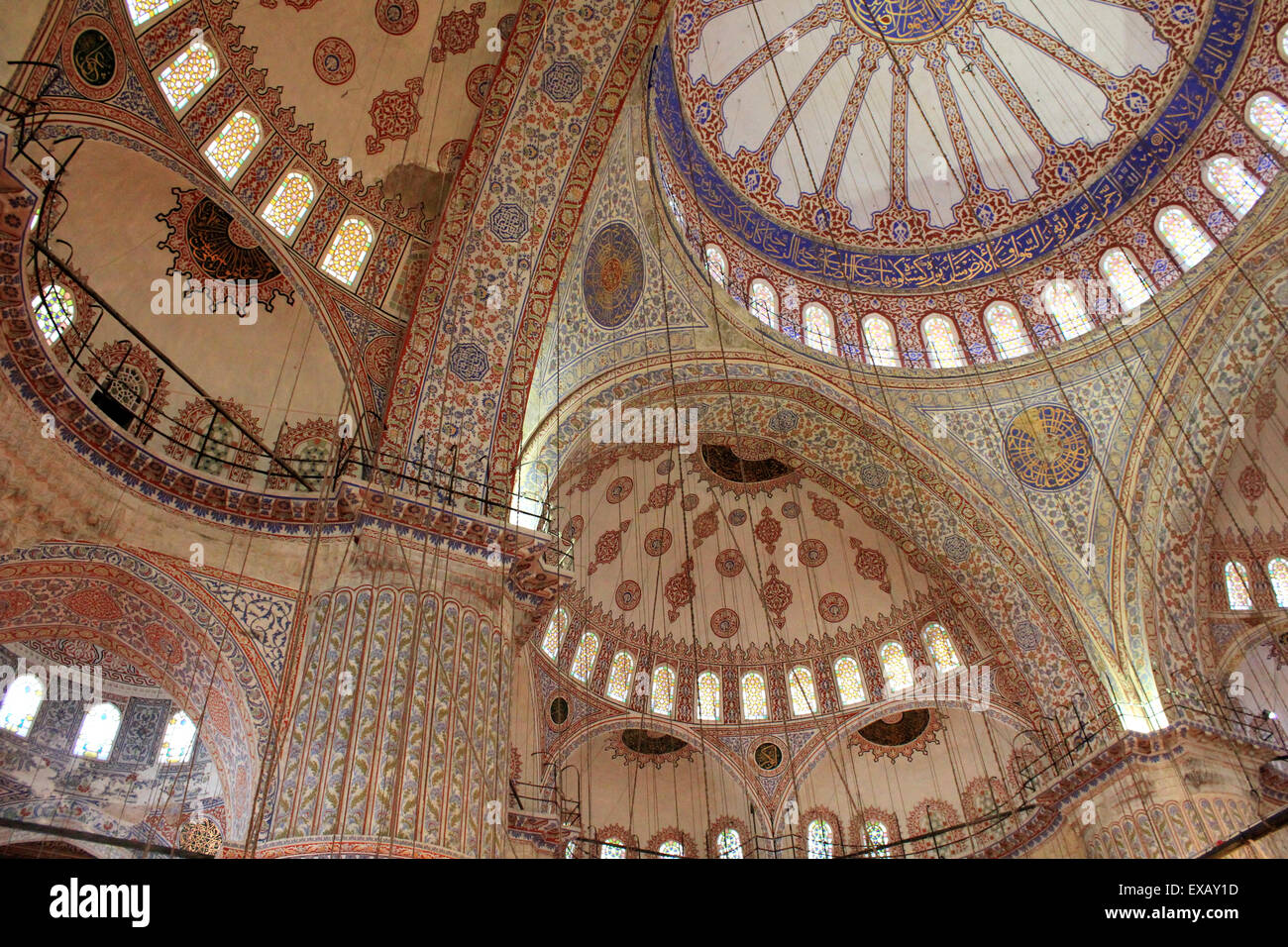 Mosque tiles hi-res stock photography and images - Alamy