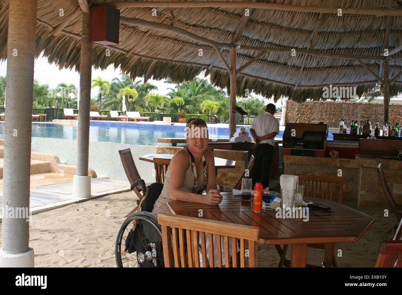 Disabled pool table hi-res stock photography and images - Alamy