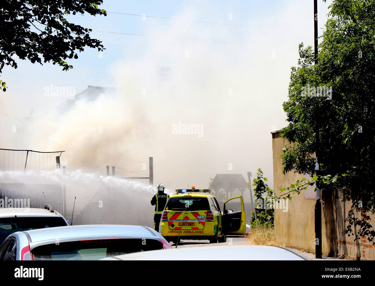 Croydon, Surrey Friday 10 July 2015 Four fire engines and around 20 ...