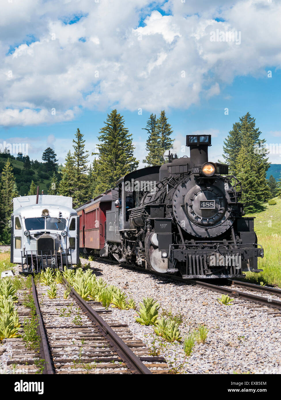 Galloping Goose #5 on the Cumbres & Toltec Scenic Railroad tracks ...