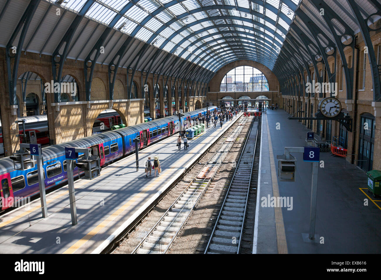 King's Cross rail station interior - London, England Stock Photo - Alamy