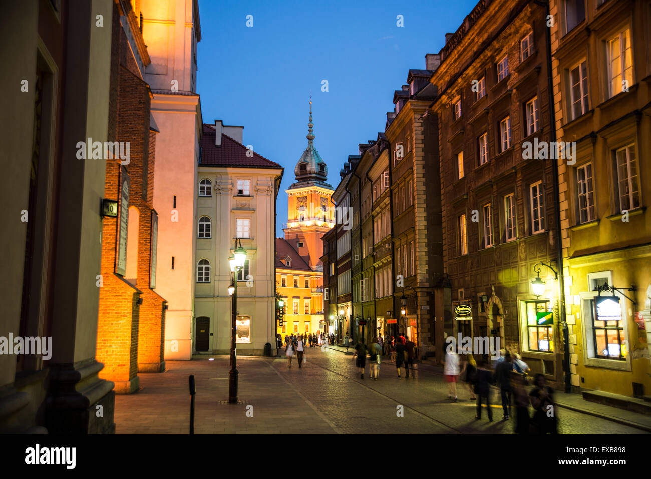 Nightlife in Warsaw's Old Town Stock Photo - Alamy