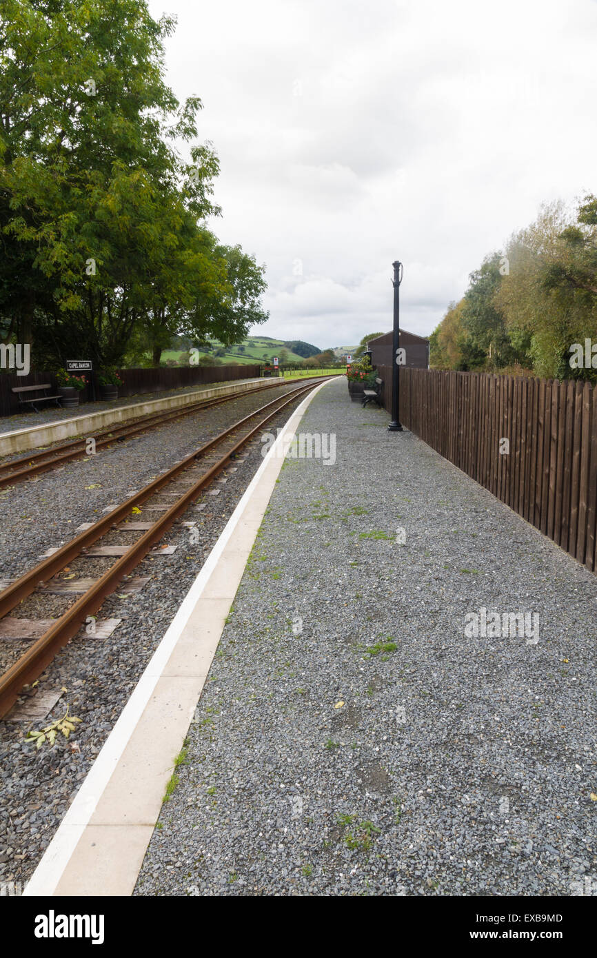 Single track rail station hi-res stock photography and images - Alamy