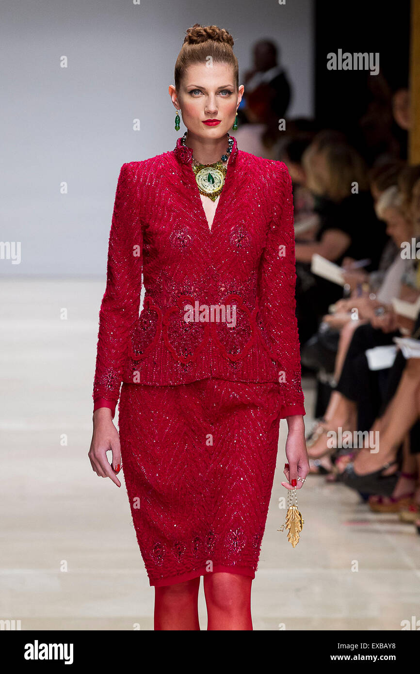 Danza tudor hi-res stock photography and images - Alamy