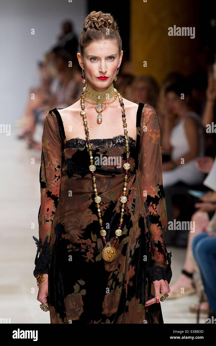 Danza tudor hi-res stock photography and images - Alamy