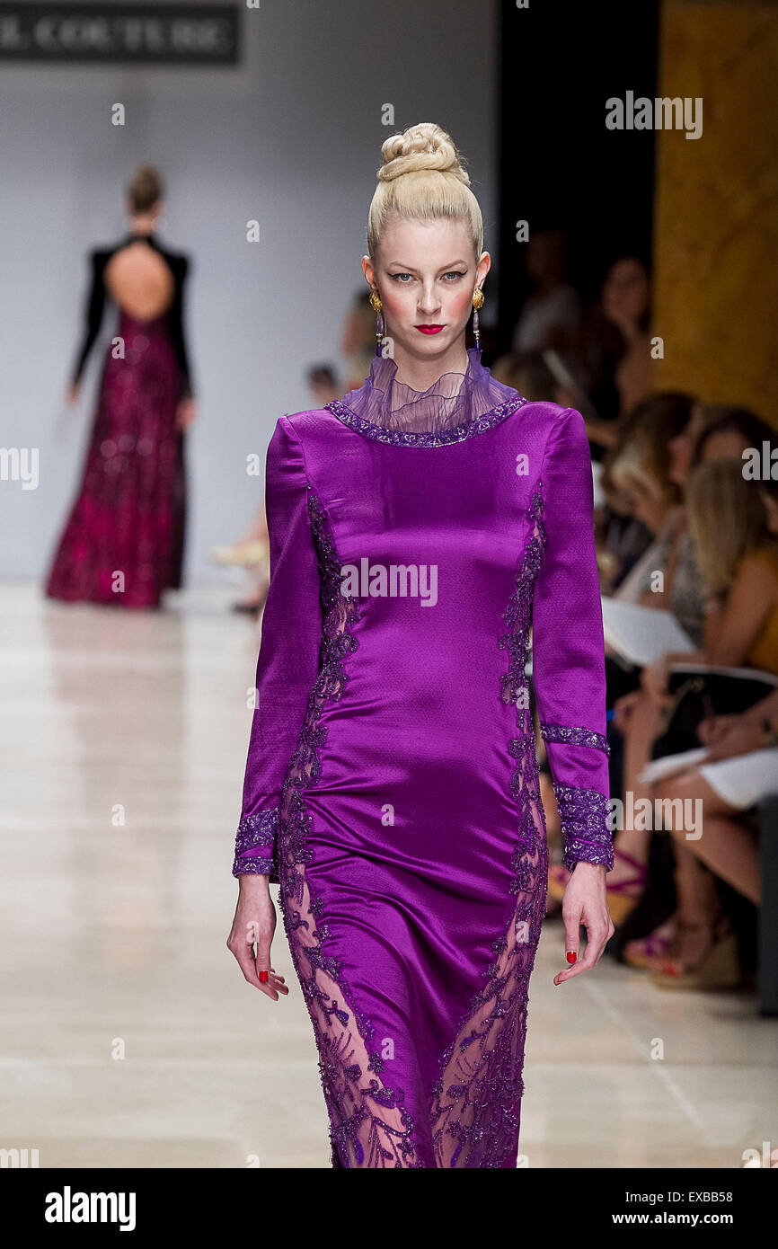 Danza tudor hi-res stock photography and images - Alamy