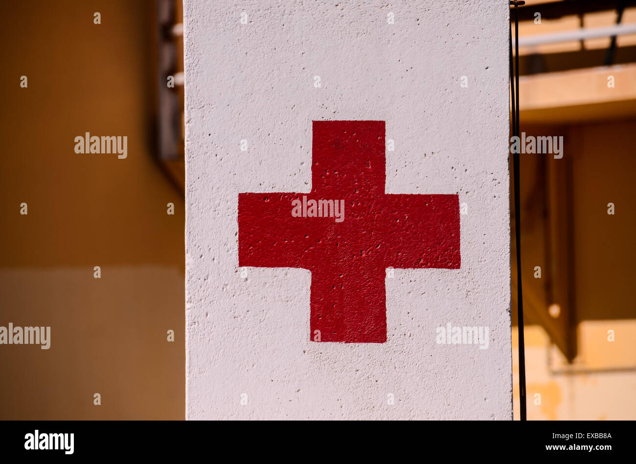 Red Cross Medical Sign Stock Photo - Alamy