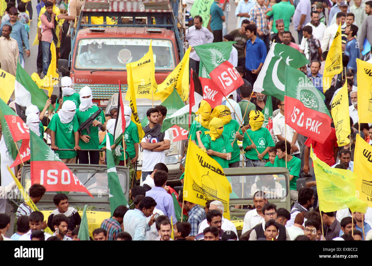 Activists of Imamia Students are marking Youm-ul-Quds in support of ...