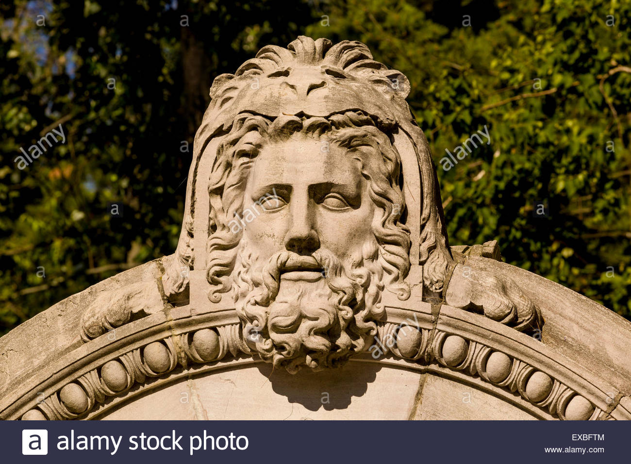 Agraffe High Resolution Stock Photography and Images - Alamy