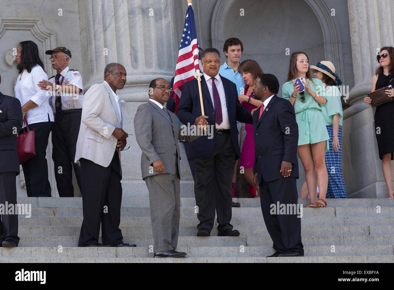 South carolina state house steps hi-res stock photography and images ...