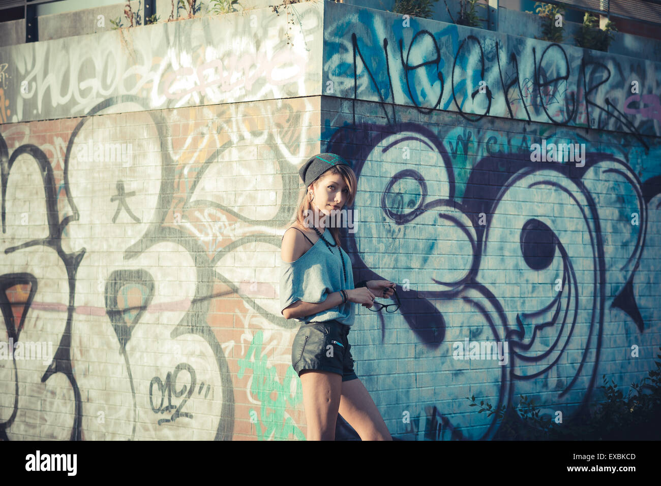 young beautiful model woman in the city Stock Photo - Alamy