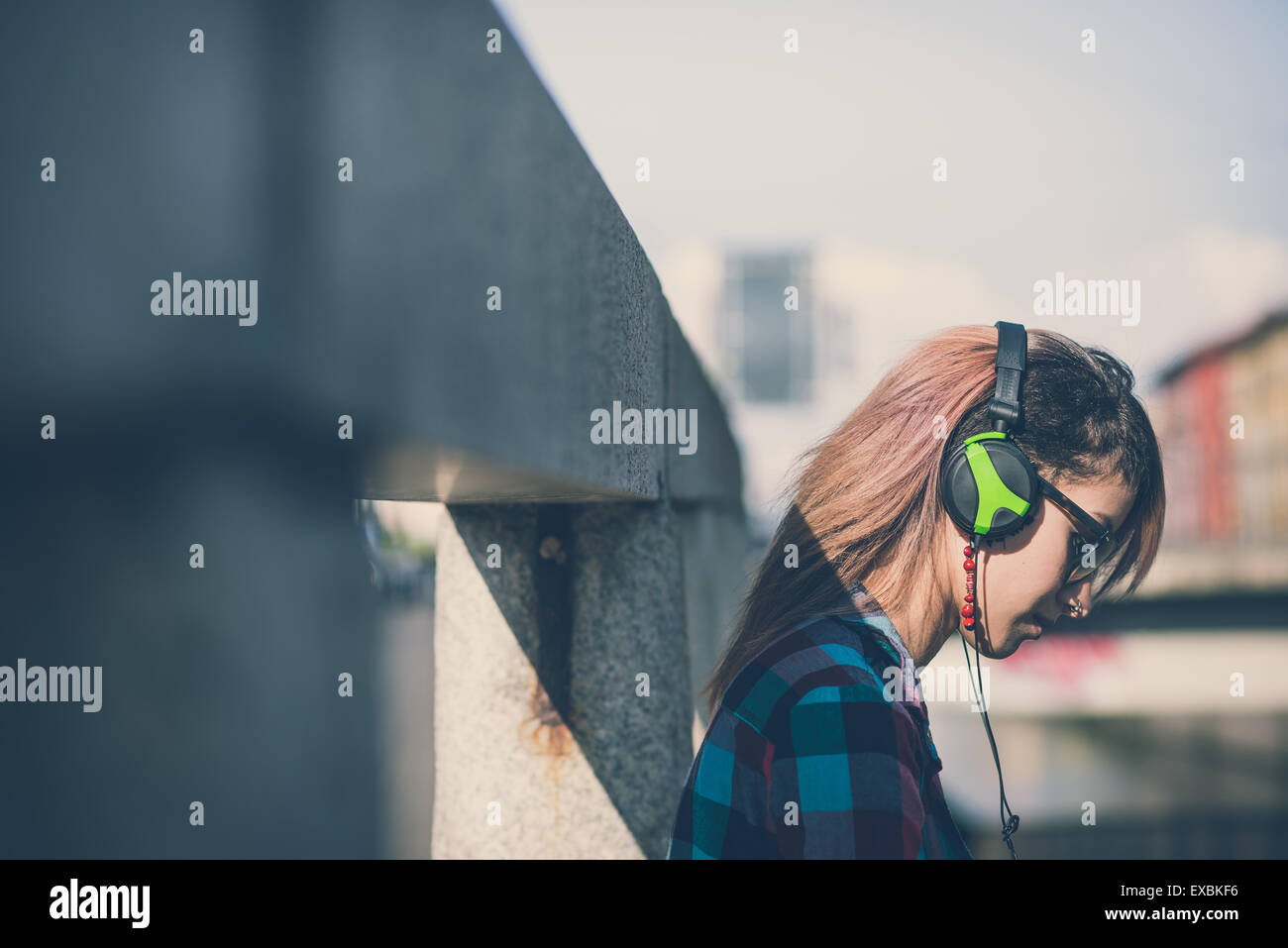 young beautiful model woman in the city Stock Photo - Alamy
