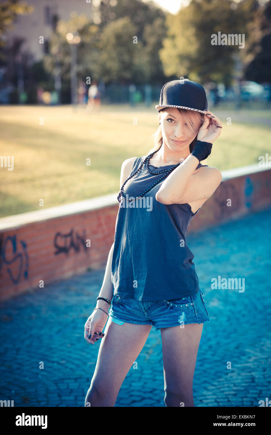 young beautiful model woman in the city Stock Photo - Alamy