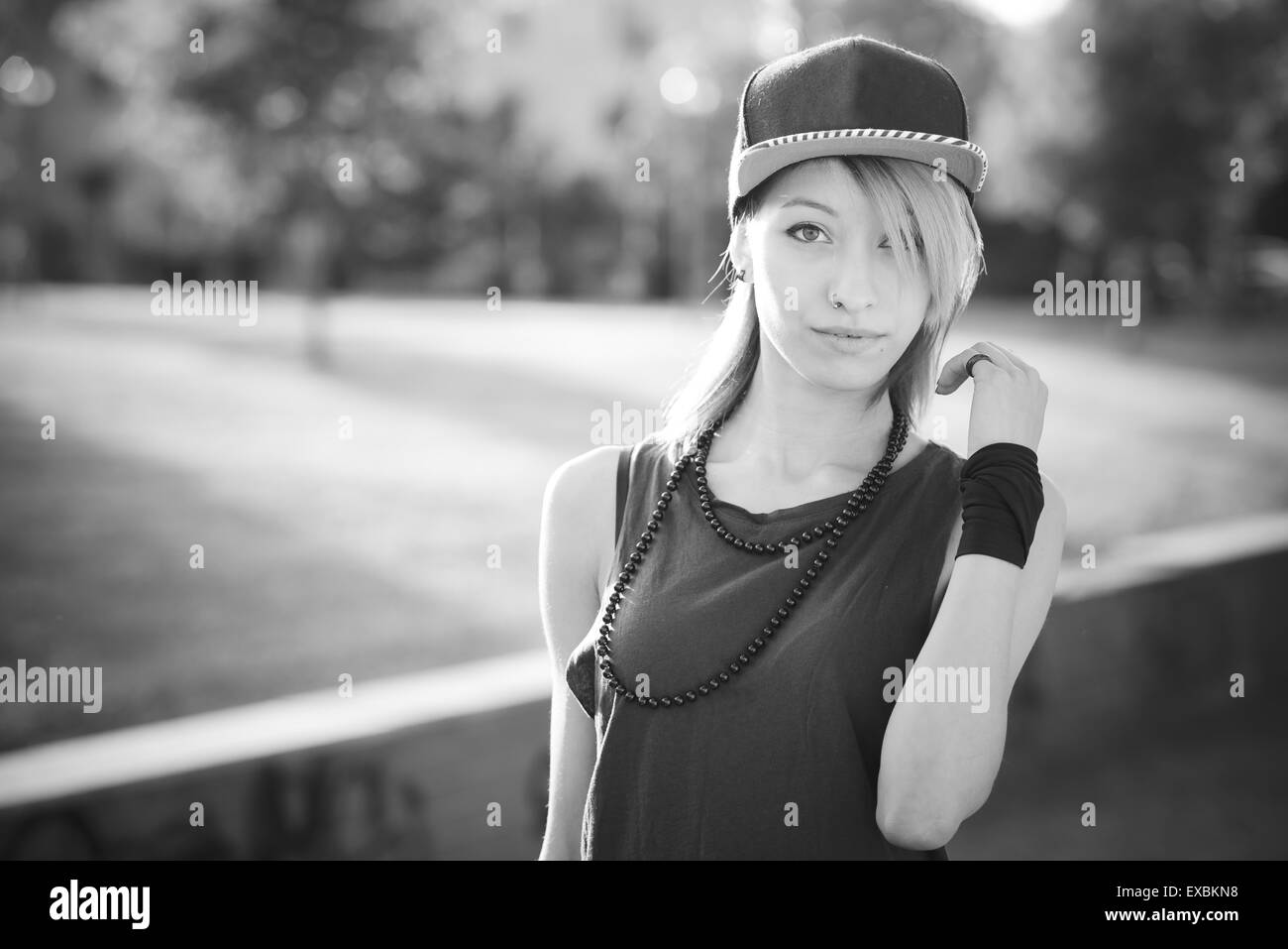 young beautiful model woman in the city Stock Photo - Alamy