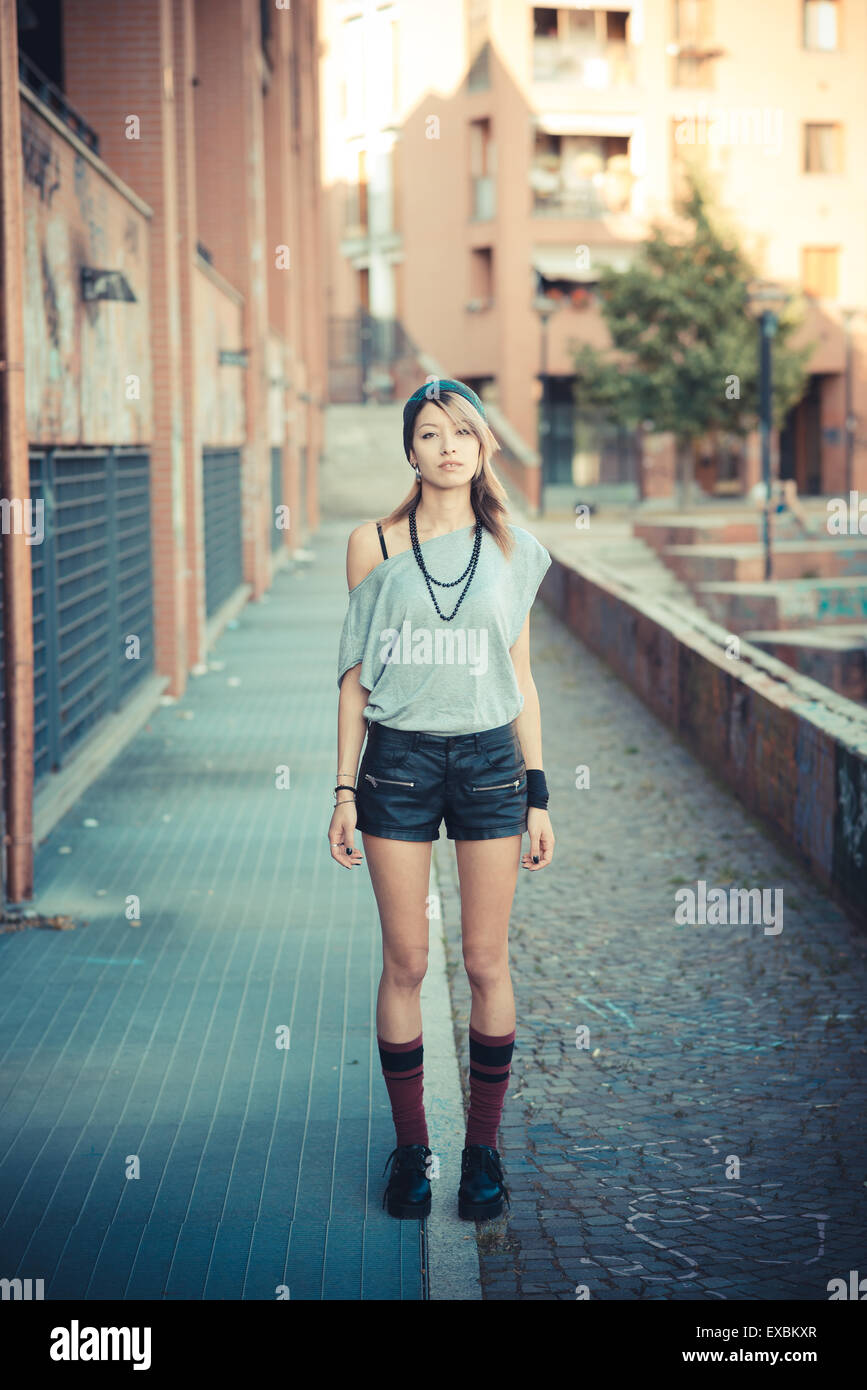 young beautiful model woman in the city Stock Photo - Alamy