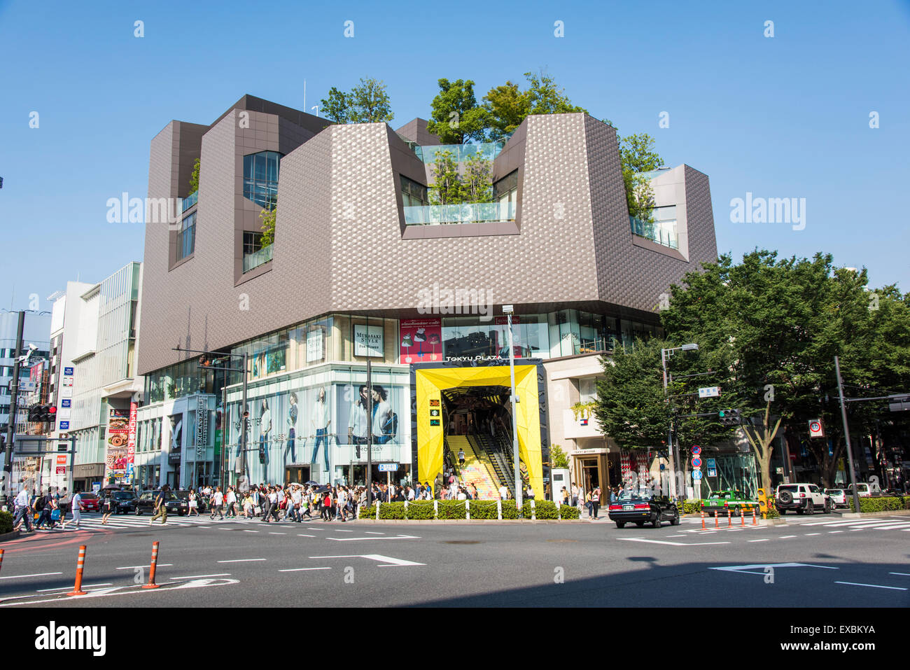 Tokyu plaza building hi-res stock photography and images - Alamy