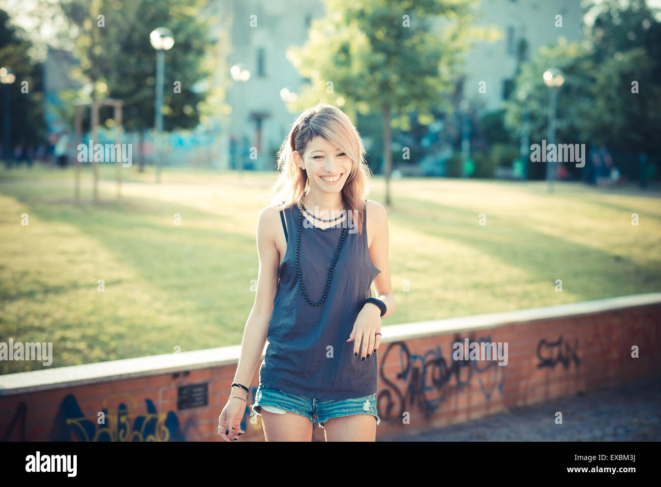 young beautiful model woman in the city Stock Photo - Alamy