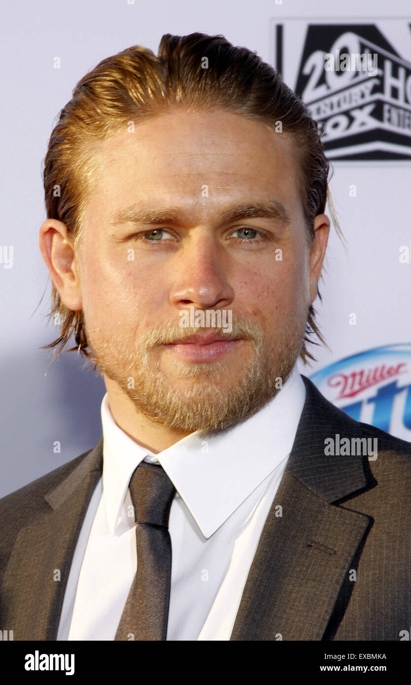 Charlie Hunnam Hair Season 5