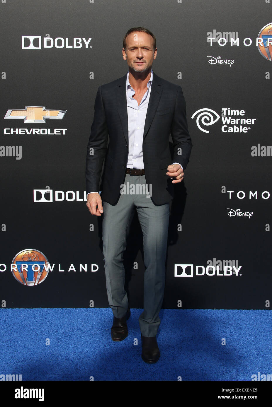 Tim mcgraw tomorrowland hi-res stock photography and images - Alamy