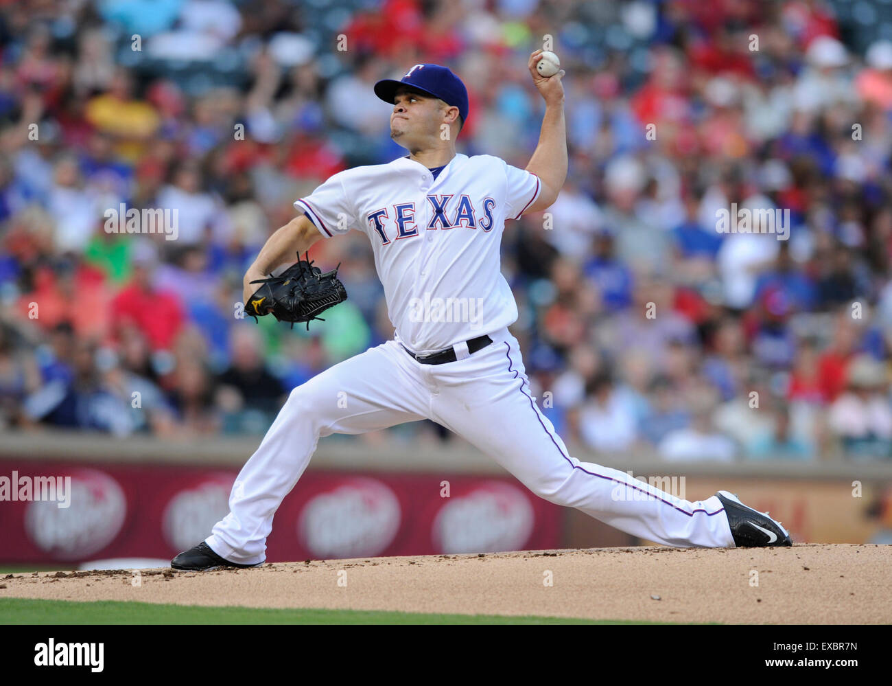 Arlington, Texas, USA. 10th July, 2015. Texas Rangers starting pitcher ...