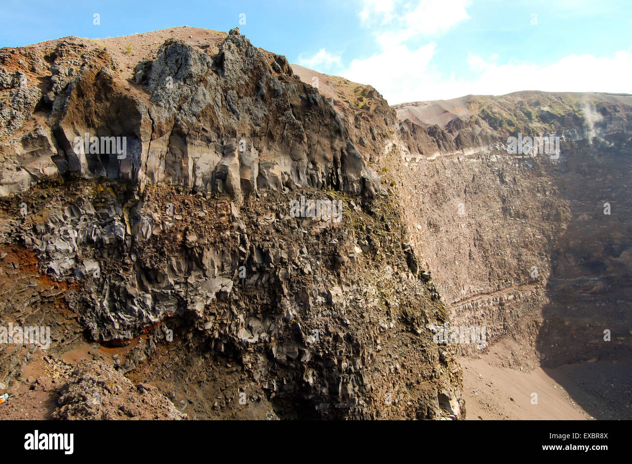 Eruption eruptive hi-res stock photography and images - Alamy