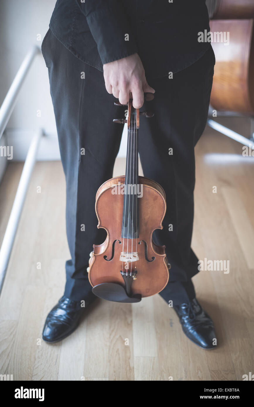 young handsome blonde italian violinist Stock Photo - Alamy
