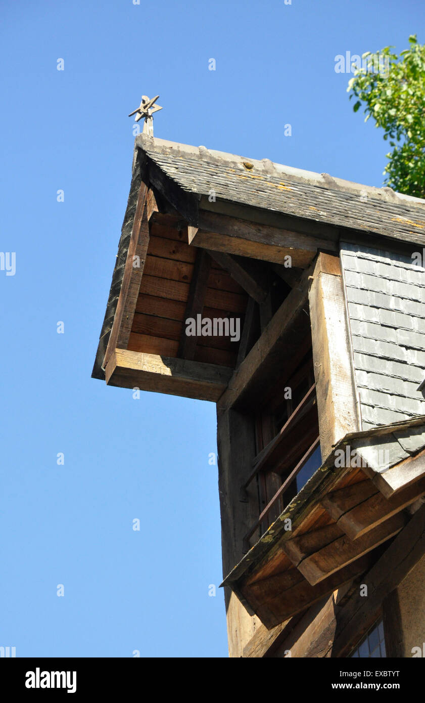French rooftop hi-res stock photography and images - Alamy