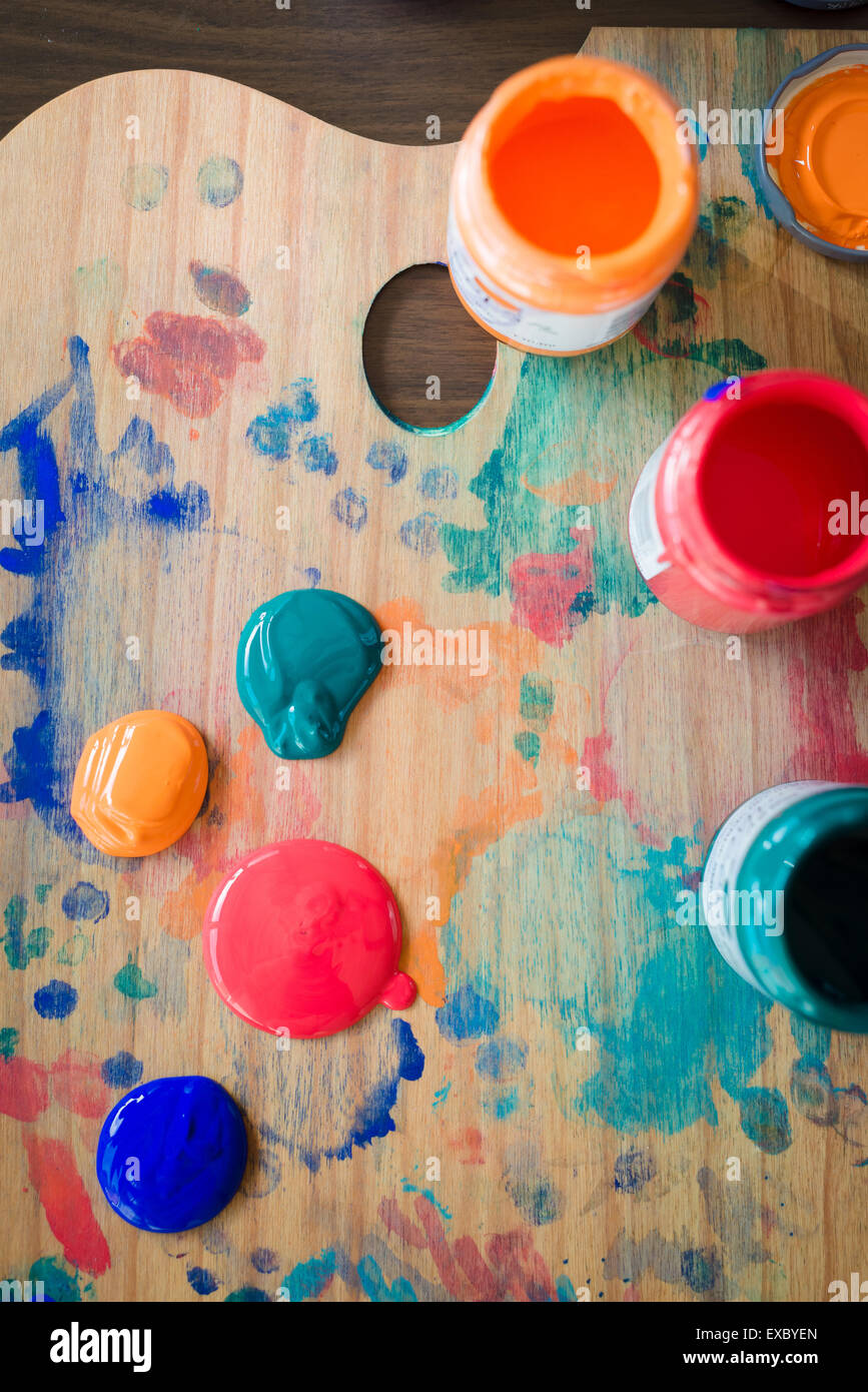 close up of colorful painter palette at home Stock Photo - Alamy