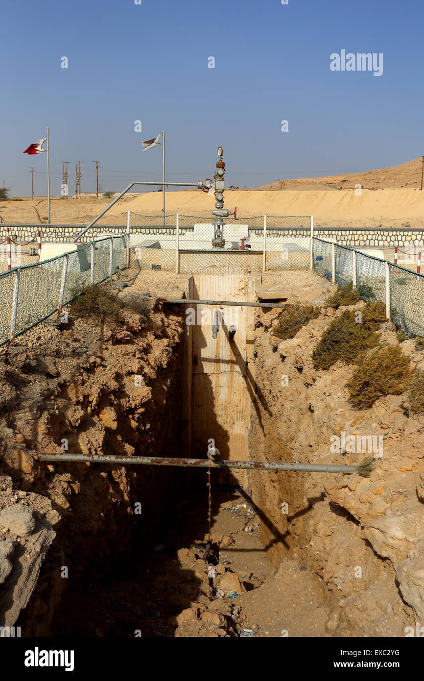 Oil Well Number One, Kingdom of Bahrain Stock Photo - Alamy