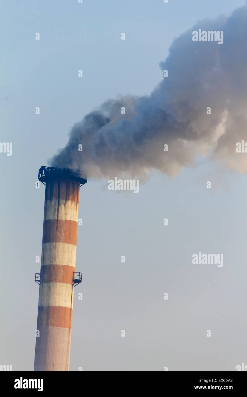 rural Factory Smokestack nobody Stock Photo - Alamy rural Factory Smokestack nobody Stock Photo - Alamy
