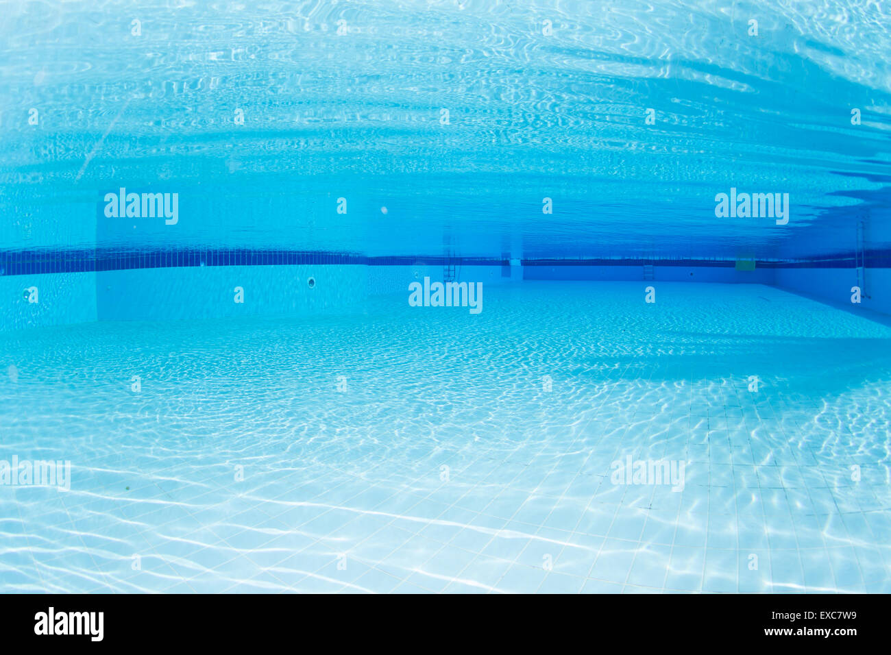 Underwater photo of an empty swimming pool Stock Photo - Alamy